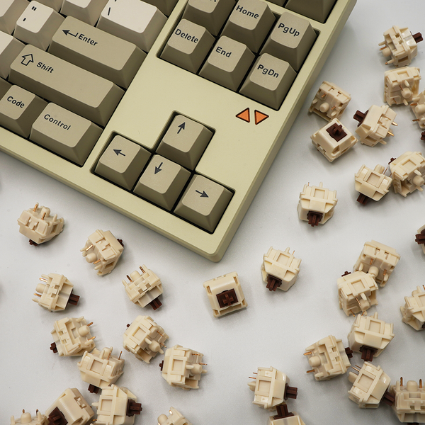 HMX Caramel Pudding Linear Switch Review | LumeKeebs